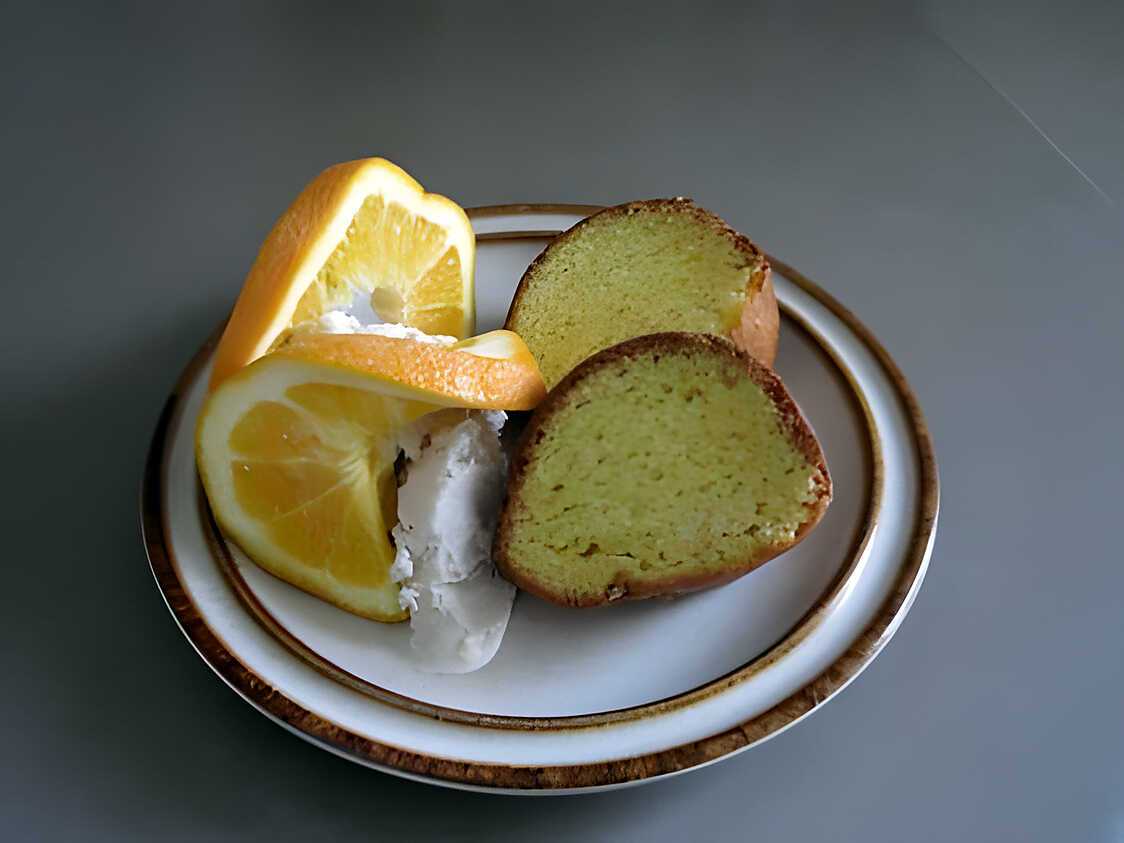Recette de Gâteau à l`orange au robot culinaire par Mamie Lou