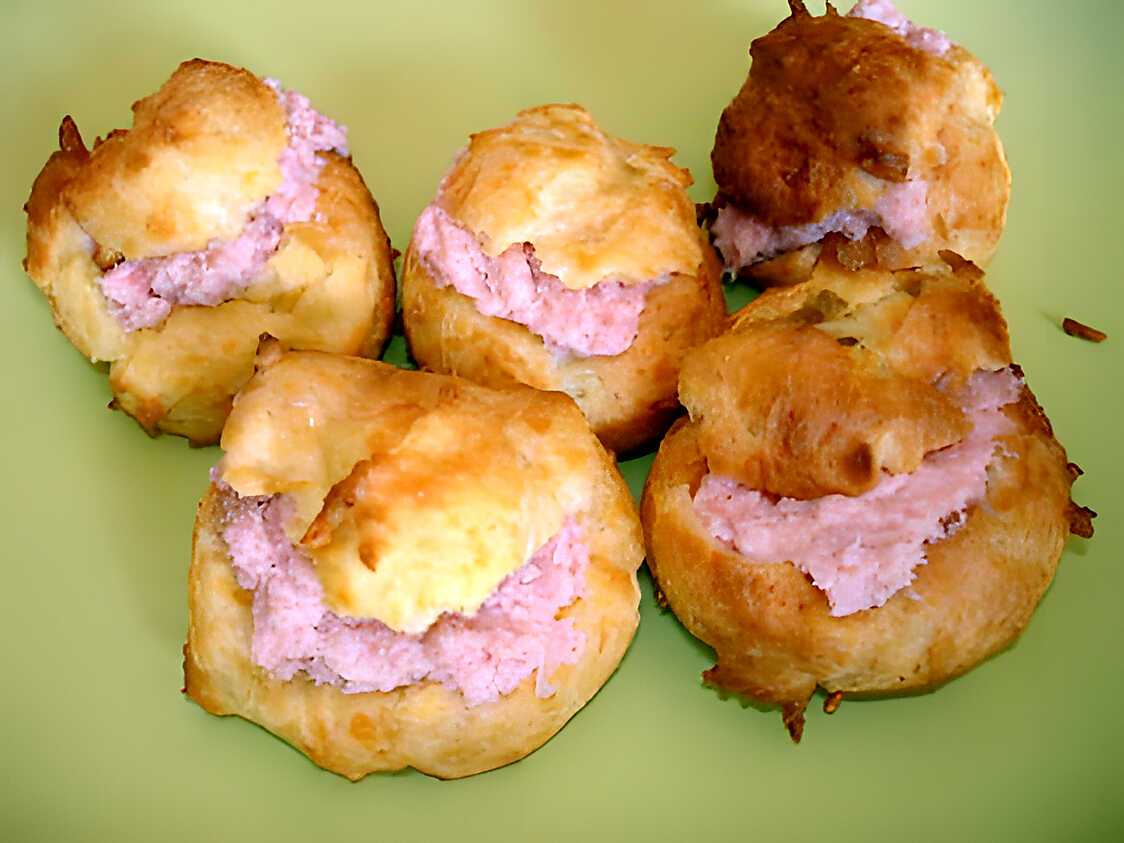 Recette de Petits choux à la mousse de jambon