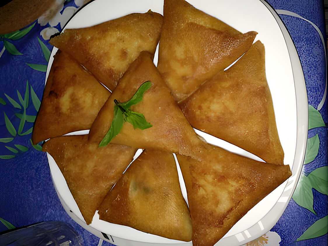 Recette de BRIK AU THON À L'ALGÉRIENNE