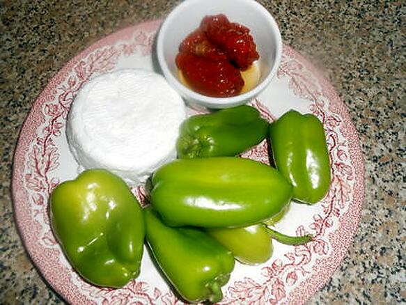 Recette de Petits poivrons farcis au chévre