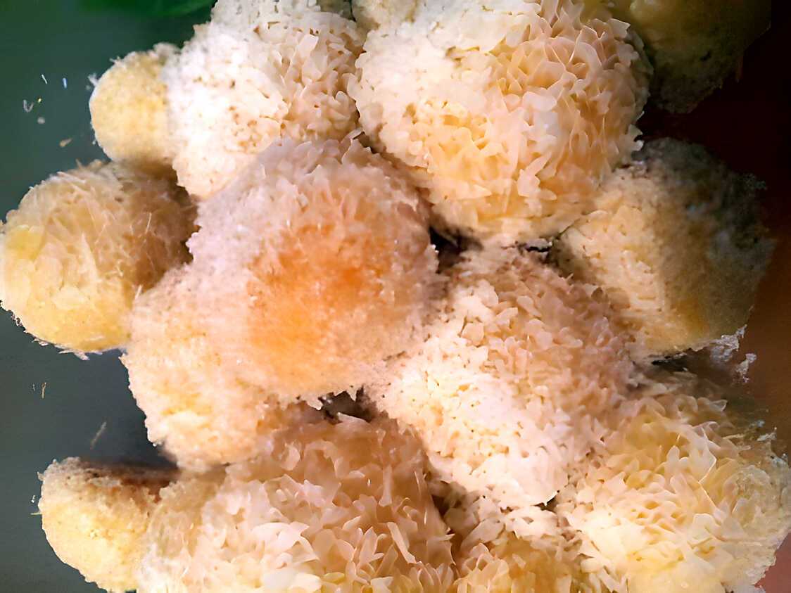 Recette de Boule de coco - Patisserie orientale par salima38