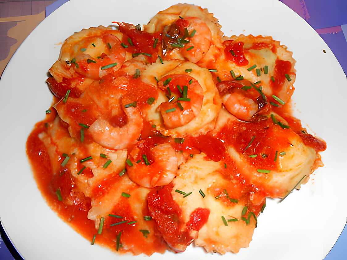 Recette de RAVIOLI DI RICOTTA E GAMBERETTI (RICOTTA ET CREVETTES)