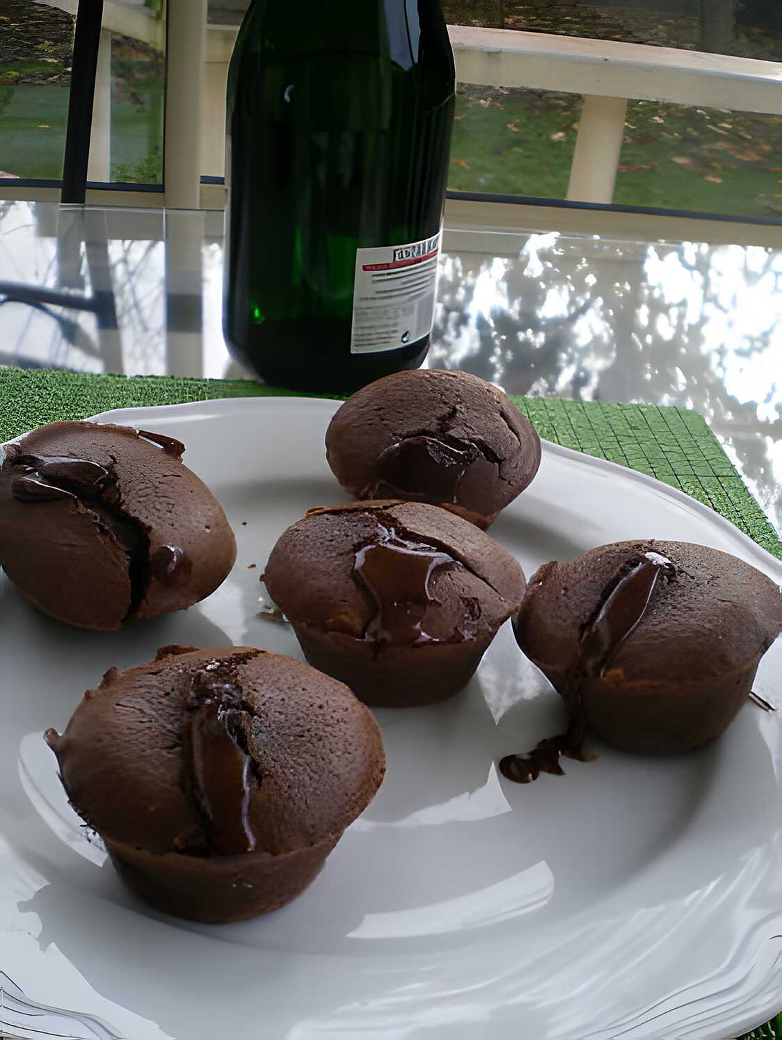 Recette de Moelleux au chocolat coeur collant