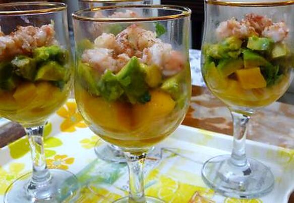 Recette de Verrine mangue/avocat/crevette
