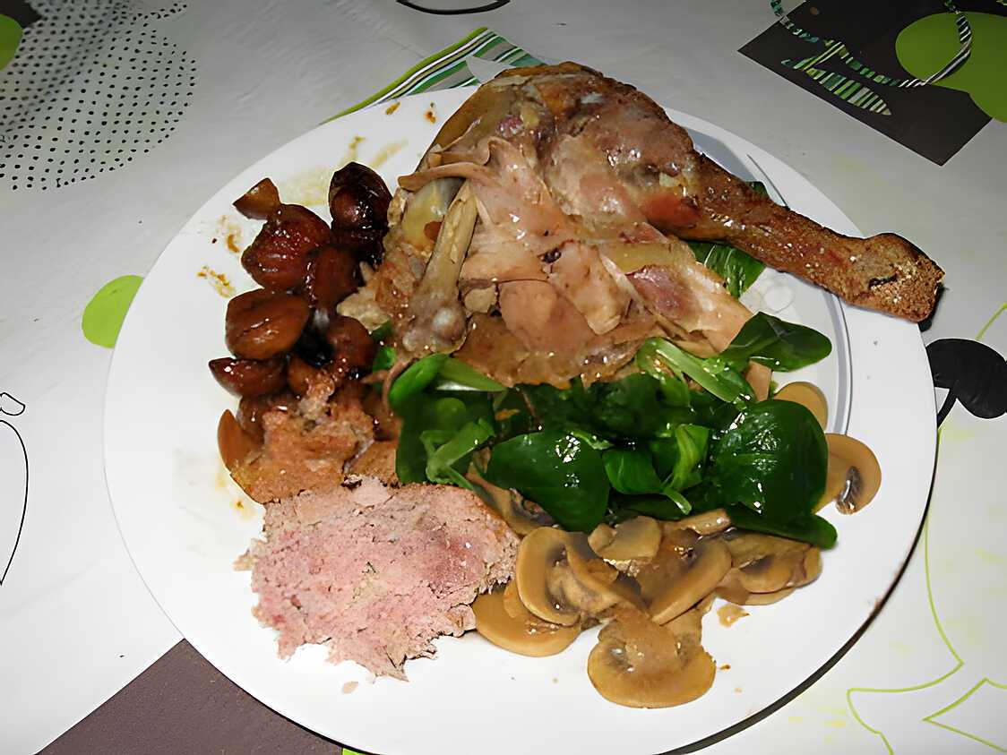 Recette de Poularde farcie, sauce forestière