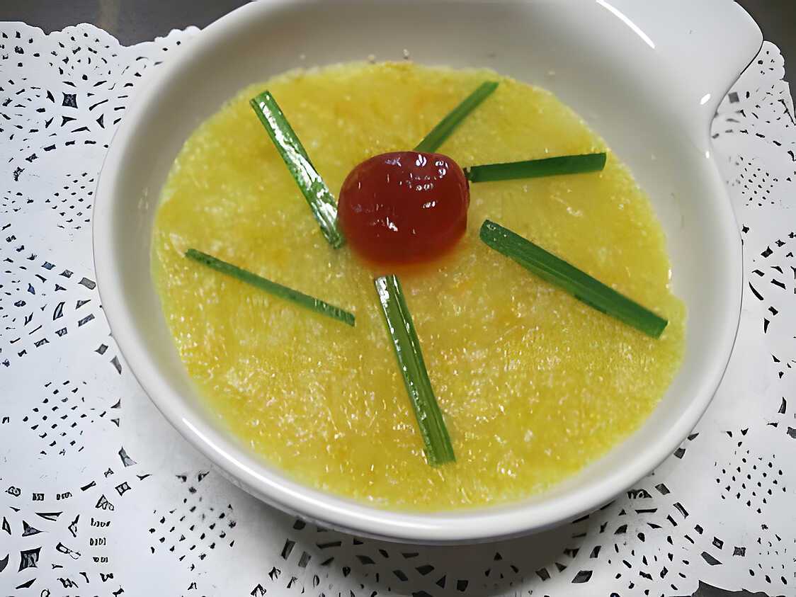 Recette de Compote de pommes aux zestes de clémentines.