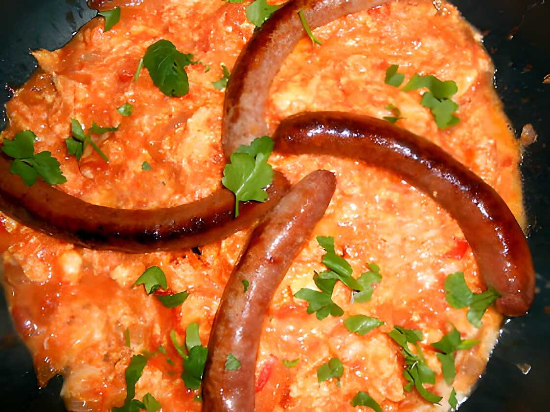 Recette de Brouillade d oeufs avec chipolatas et merguez