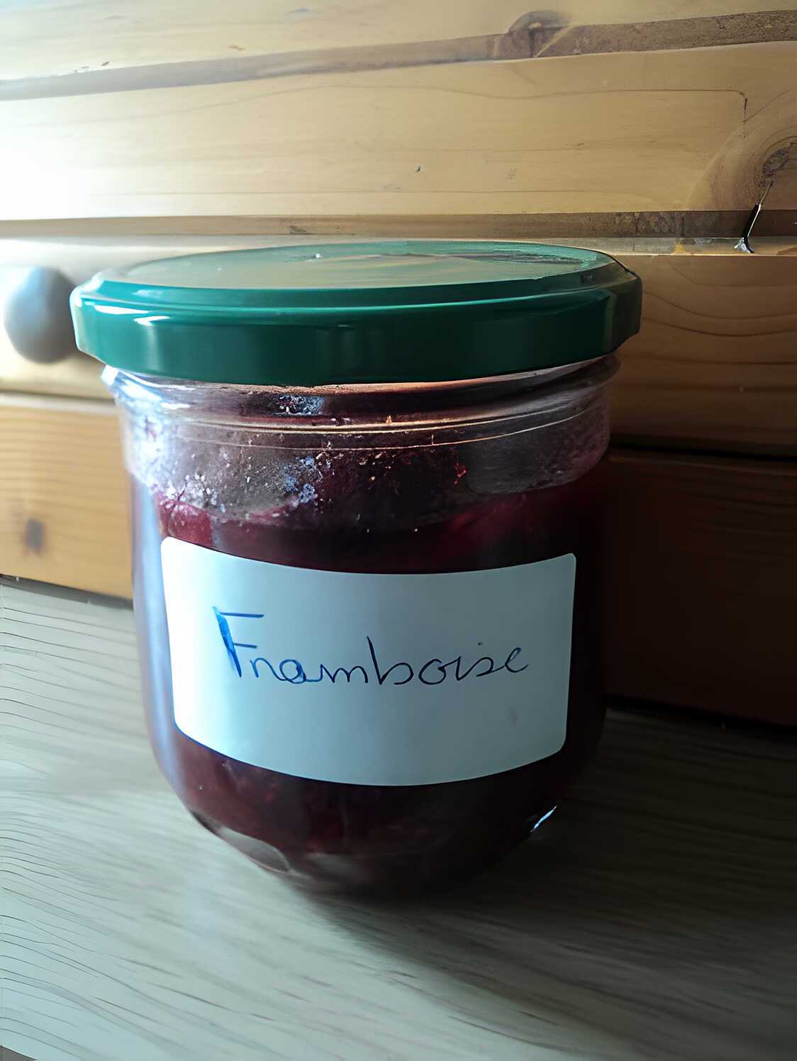 Recette de Confiture de framboise par Aurmelie