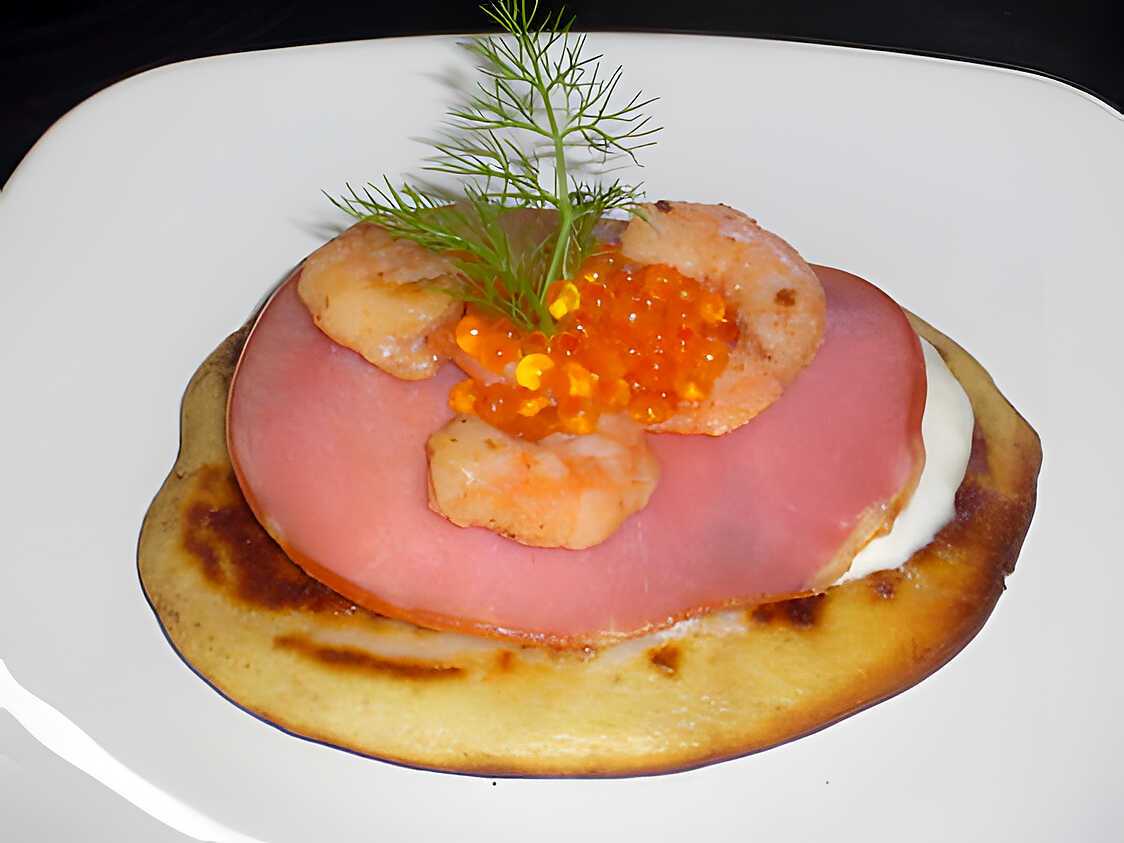 Recette de Pancakes chaud-froid au bacon et à la mozzarella