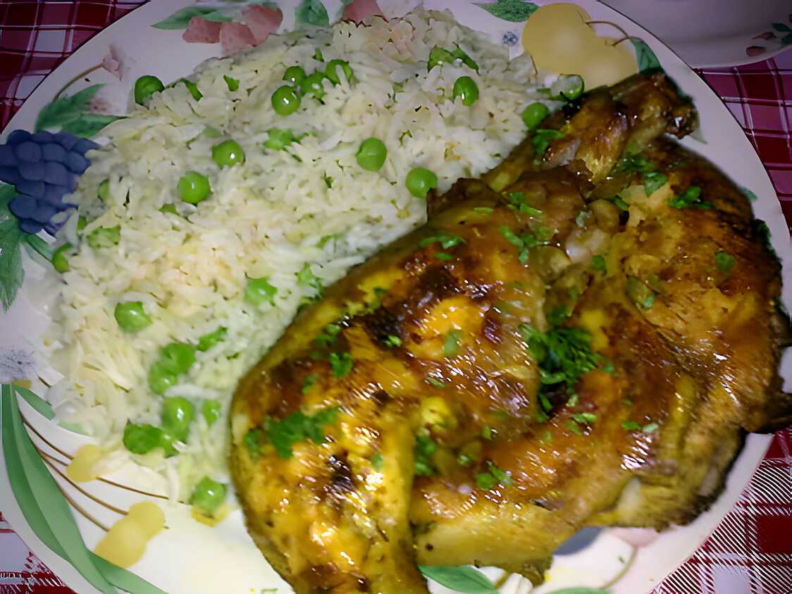 Recette de Poulet épicé rotis:avec riz aux petits pois