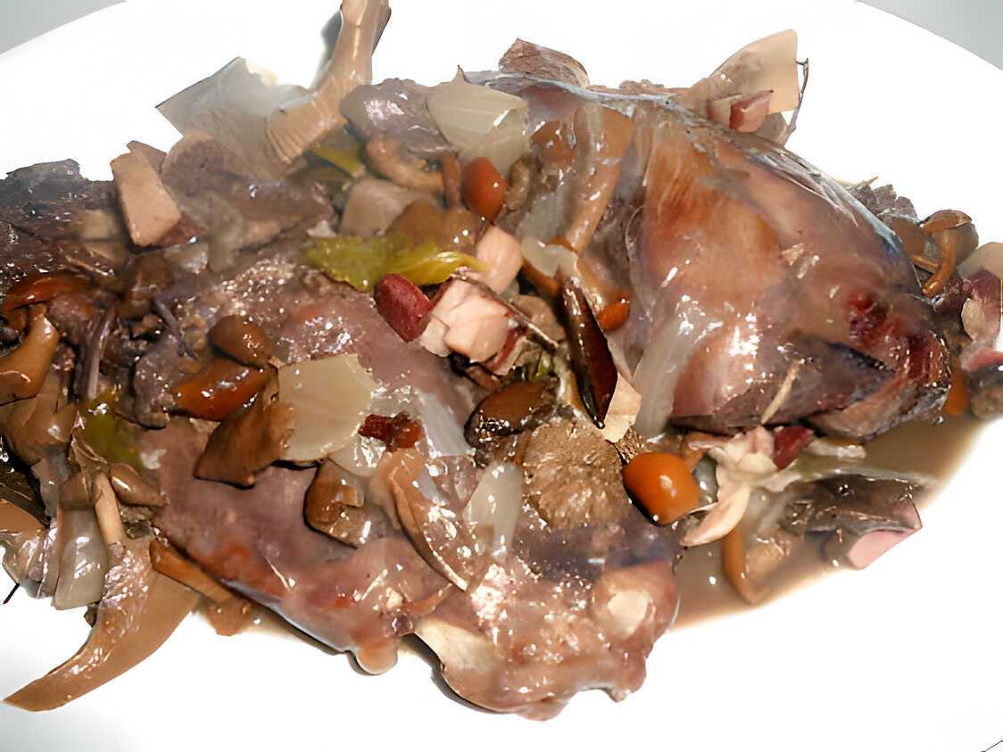 Recette de CIVET DE LIEVRE A L'ANCIENNE