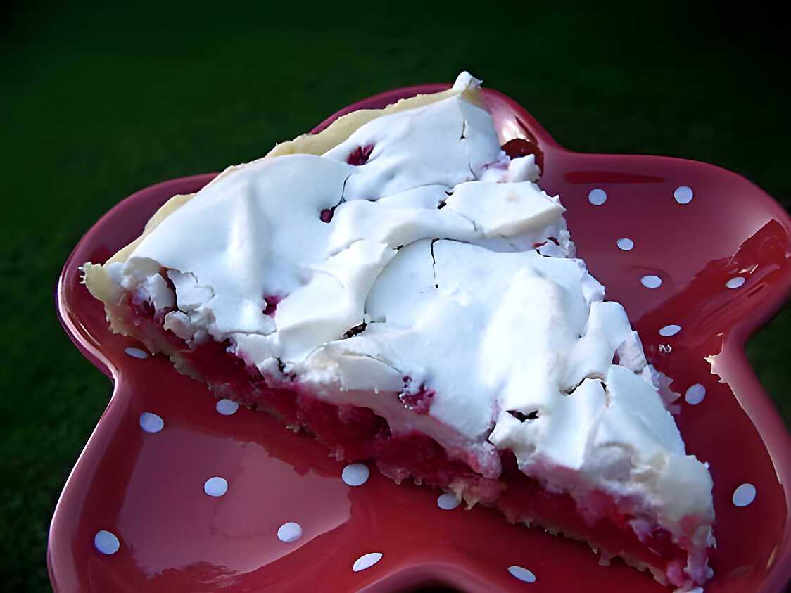 Recette de Tarte aux groseilles meringuées