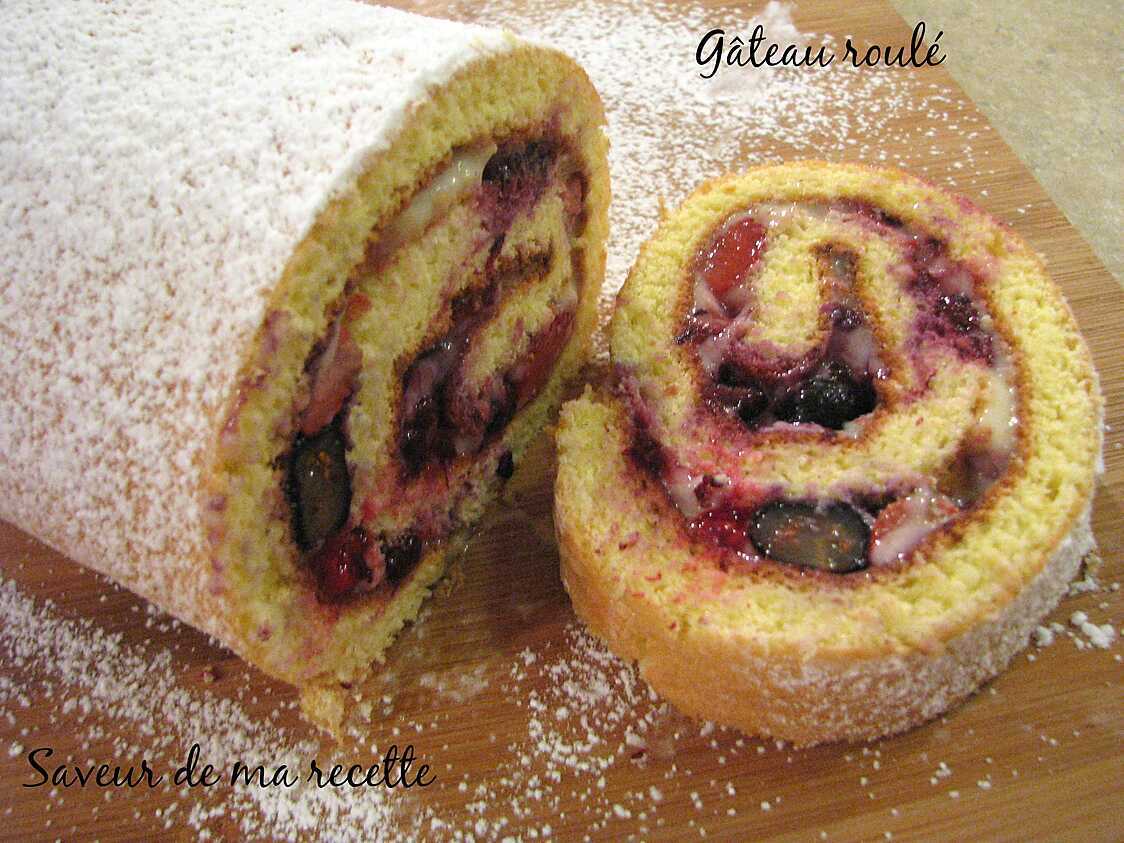 Recette de Gâteau roulé aux fruits rouges