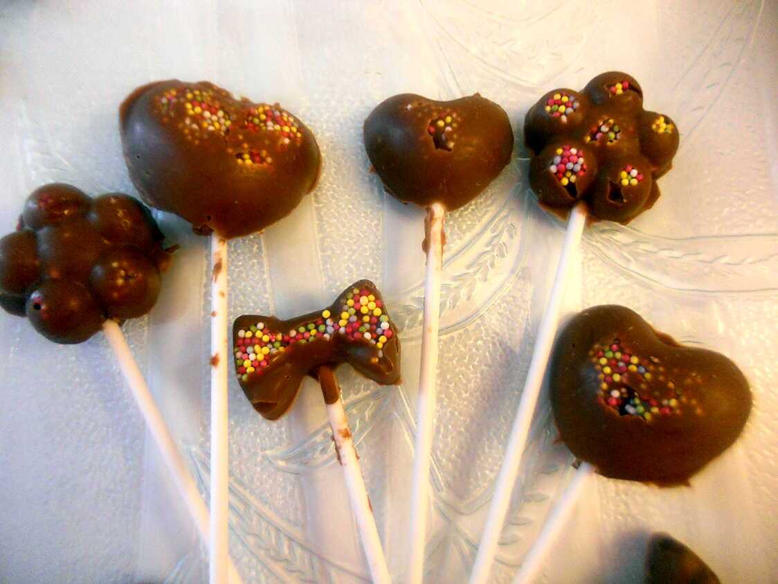 Recette de Sucettes bonbons au chocolat