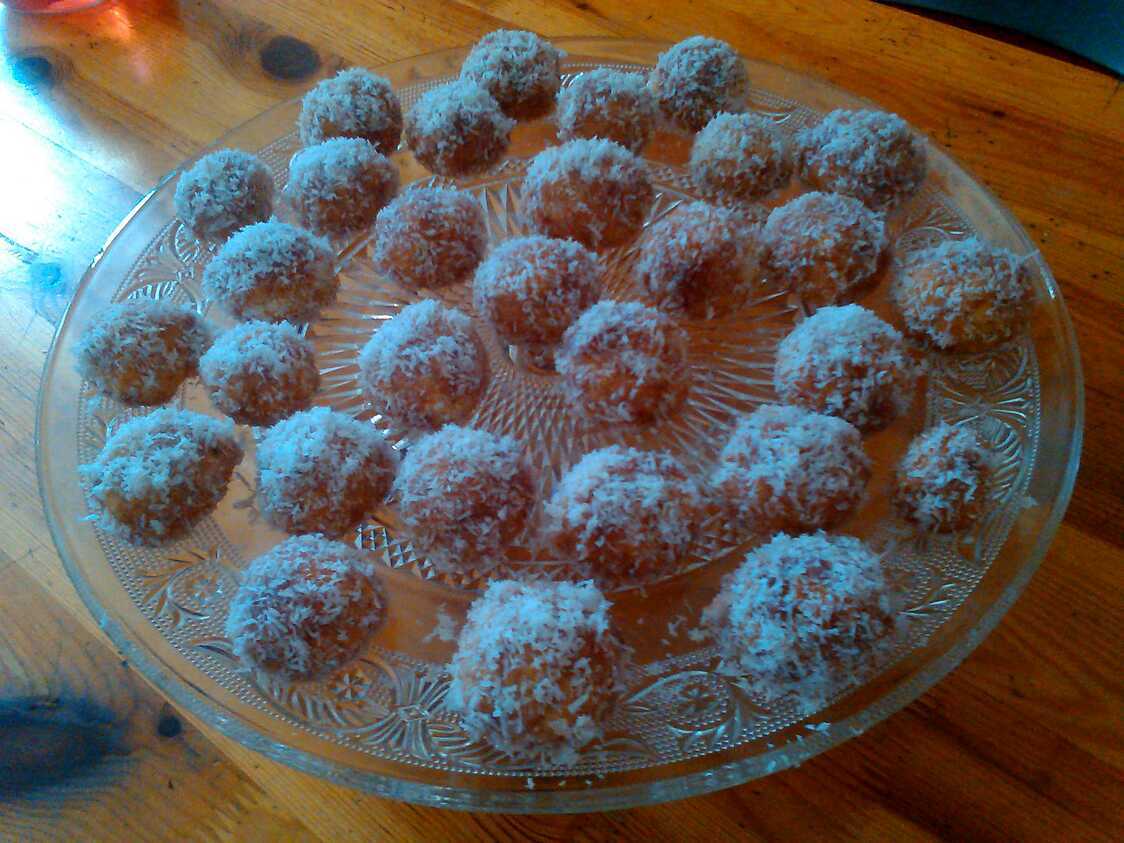 Recette de Boules de coco par Sarahtm