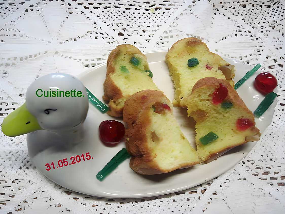 Recette de Gâteau au mascarpone et fruits confits.