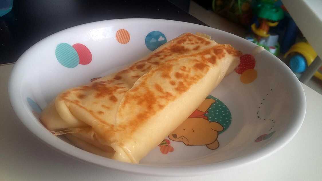 Recette de Crêpe roulé jambon fromage maison