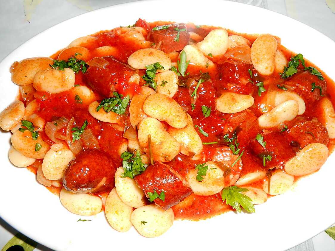 Recette de RAGOUT AUX DEUX SAUCISSES ET HARICOTS SOISSONS