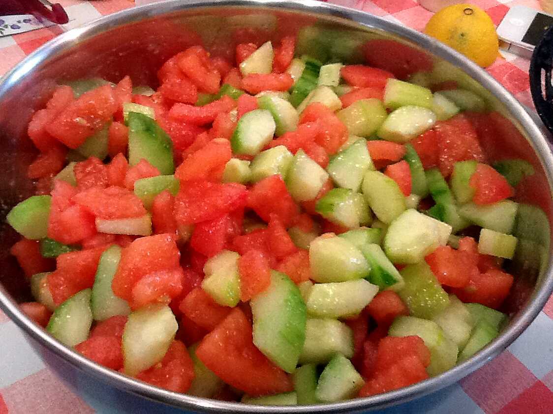 Recette de Salade Tomates/concombres