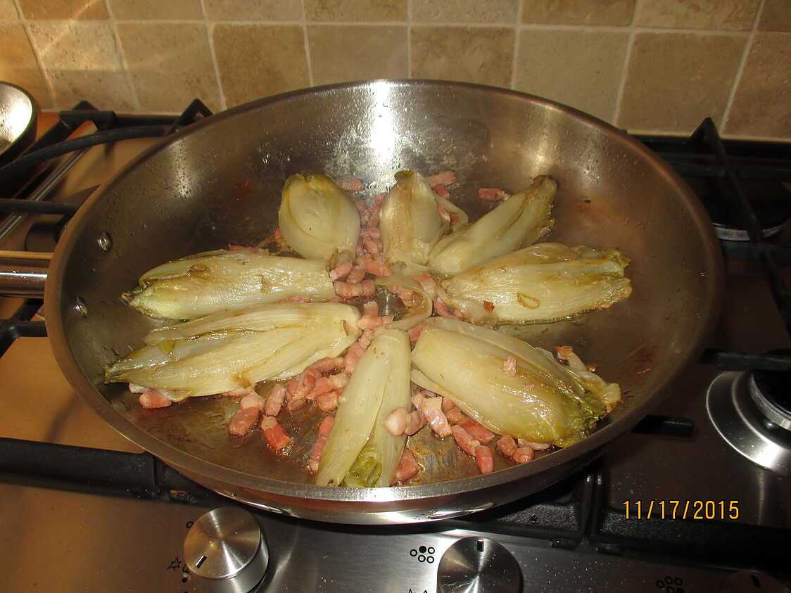 Recette d'Endives braisés aux lardons