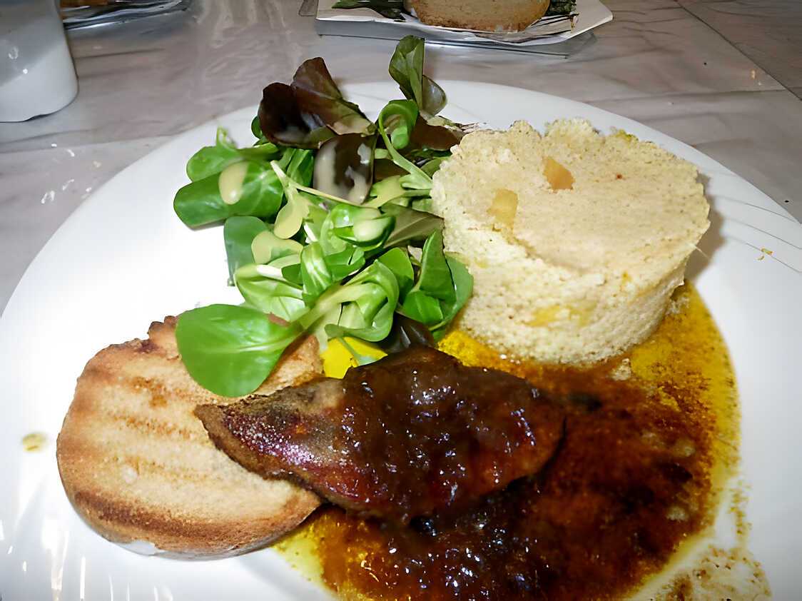 Recette de Foie gras frais au confit d'oignon et pineau sur taboule de ...
