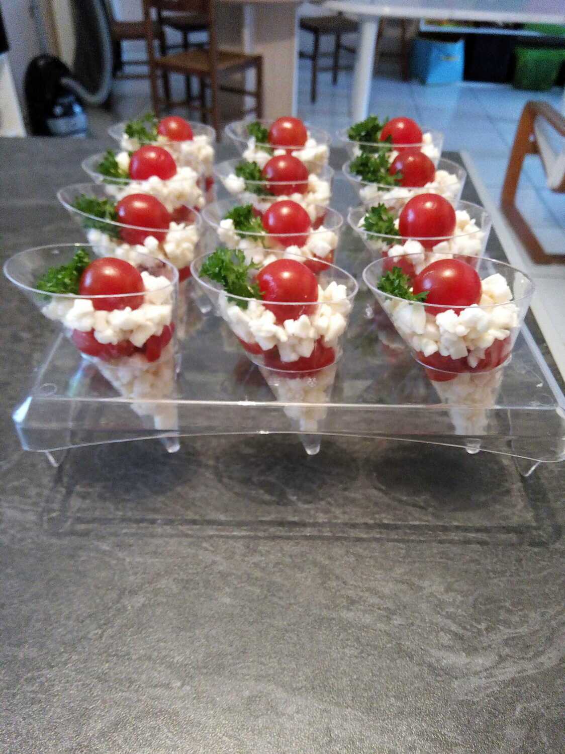 Recette de Verrines tomate mozzarella