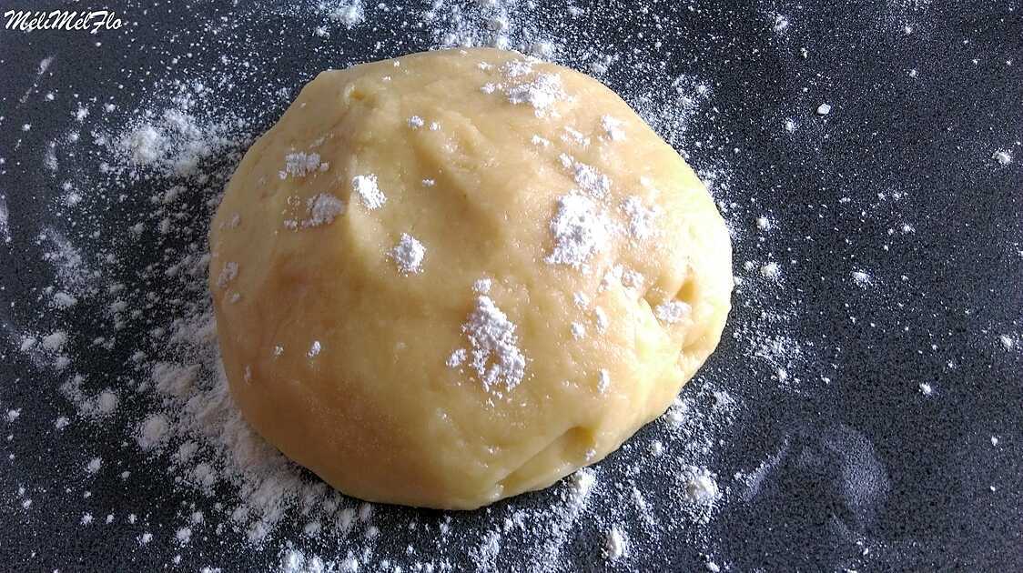 Recette de Pâte sucrée à l'huile de noix de coco pure