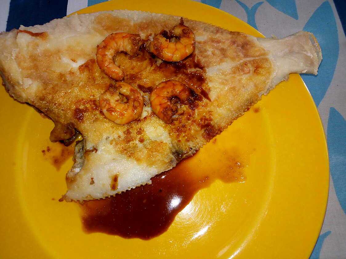 Recette de PLIE FRITE AUX CREVETTES CARAMELISEES