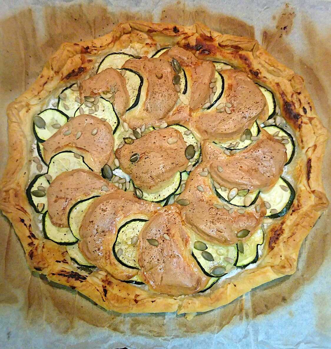 Recette de Tarte fine courgettes /scamorza fumée