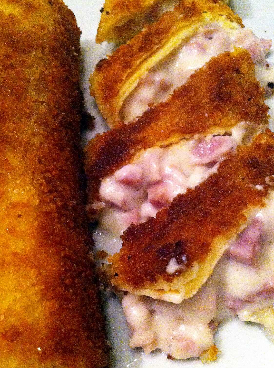 Recette de Crêpes panées, jambon, bacon et etorki