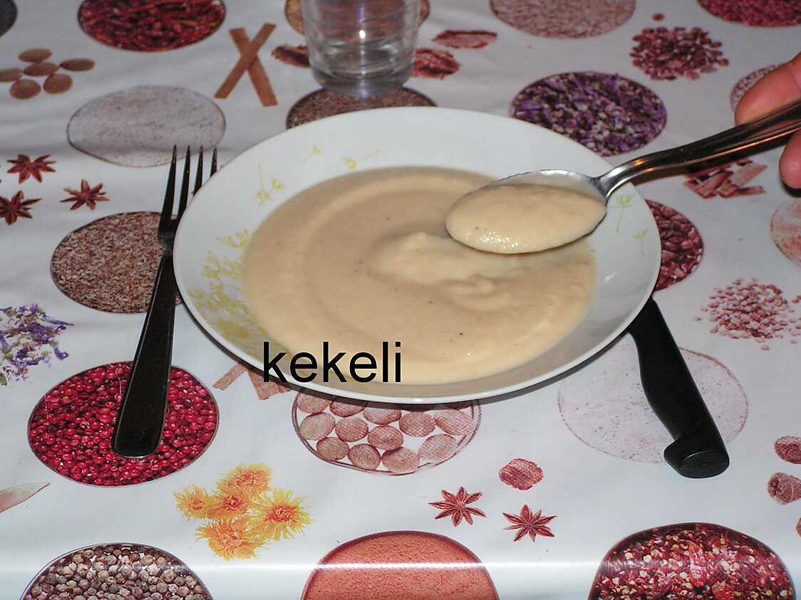 Recette de Velouté de céleri Recette de Velouté de céleri