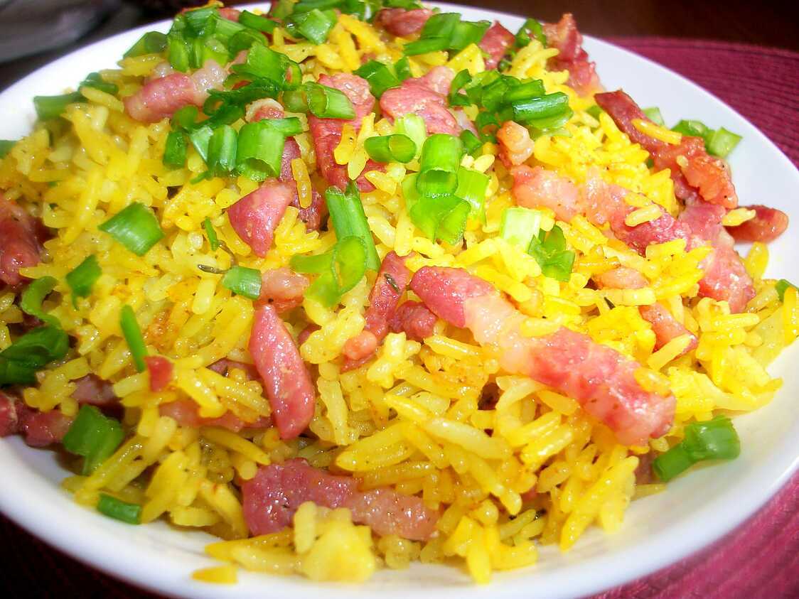 Recette de Riz Safrané à l'Huile d'Olive & Lardons Fumés