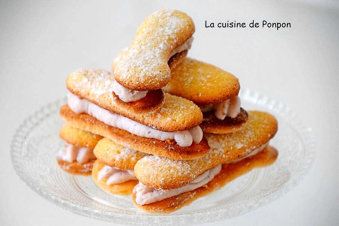 Recette de Biscuit à la cuillère parfumé à la badiane (sans beurre)
