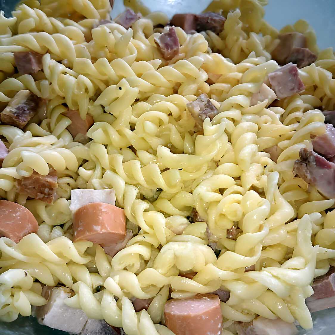 Recette de Salade charcutière par lele85