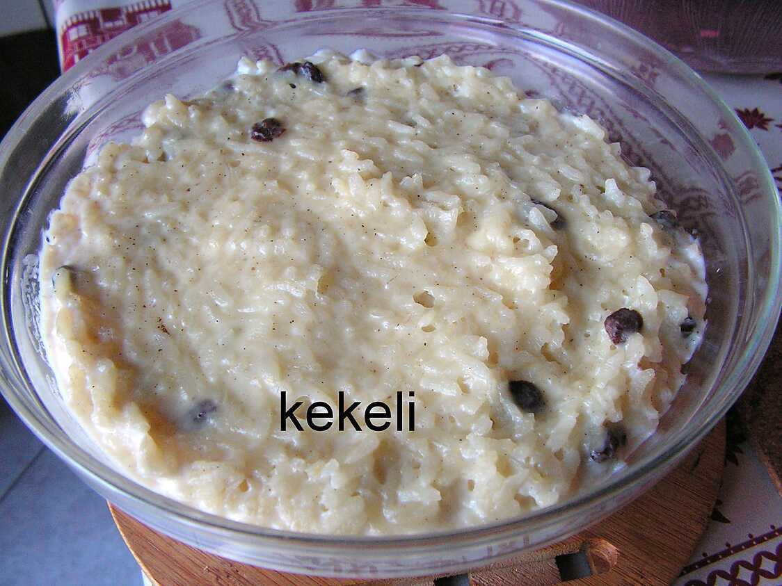 Recette de Riz au lait à la crème fraîche et aux raisins secs