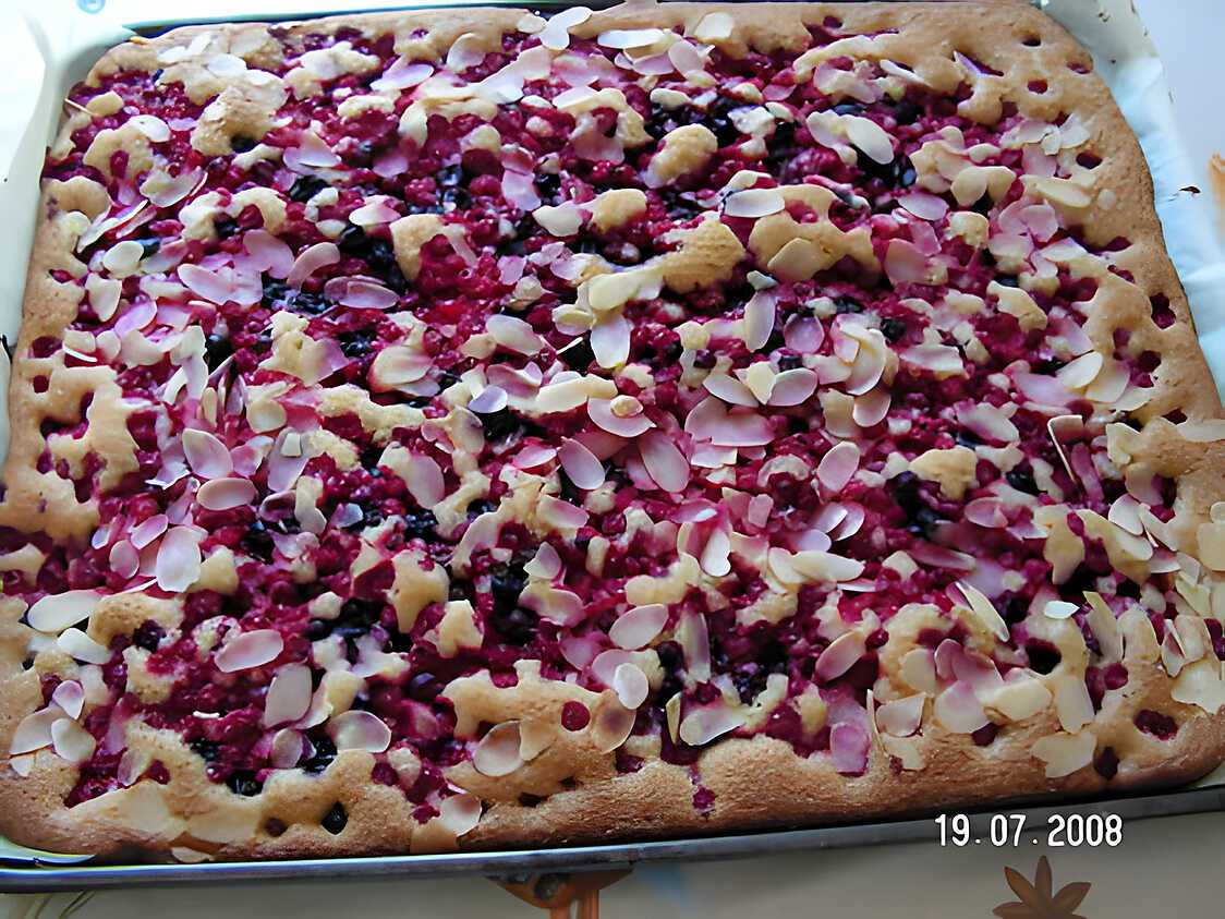Recette de Biscuit au fruits rouges et aux amandes