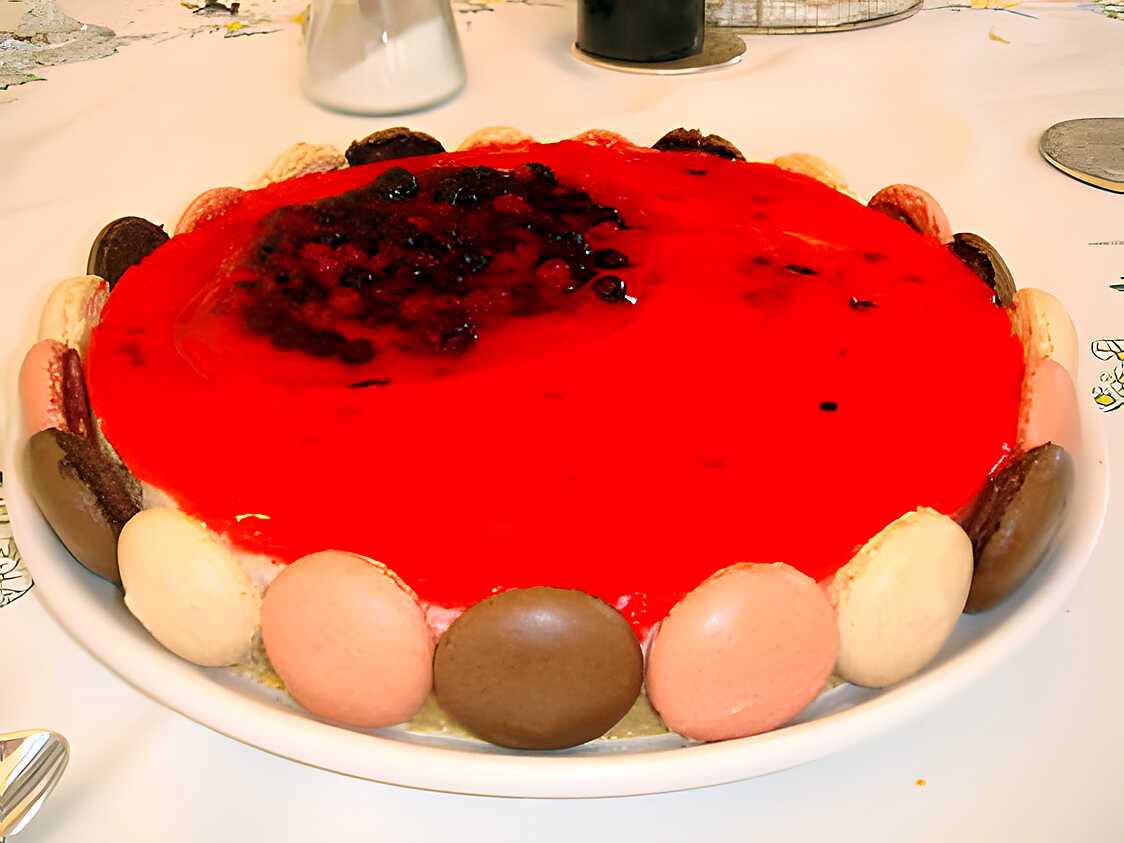 Recette de GATEAU AU MASCARPONE ET AUX FRUITS ROUGES