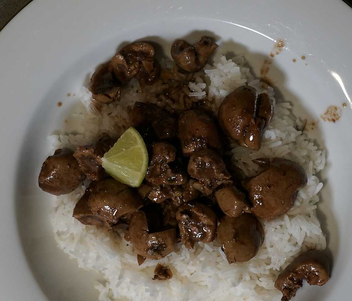 Recette de ROGNON DE VEAU AU VINAIGRE BALSAMIQUE ET À L'AIL