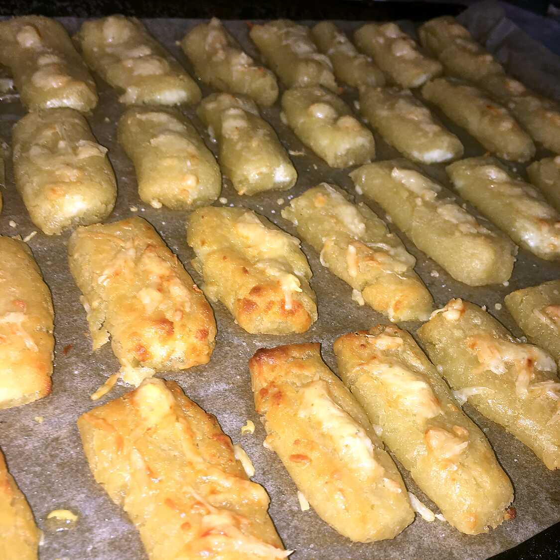 Recette de Bâtonnets de pommes de terres au fromage