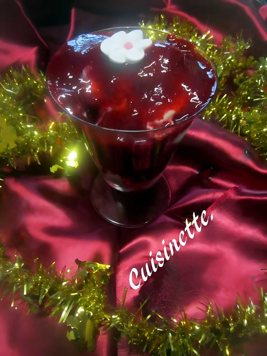 Recette de Coupes vacherin vanille/framboises.