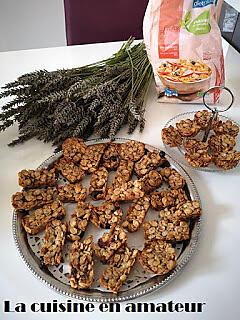 Recette de Mini barres aux céréales fruits rouges