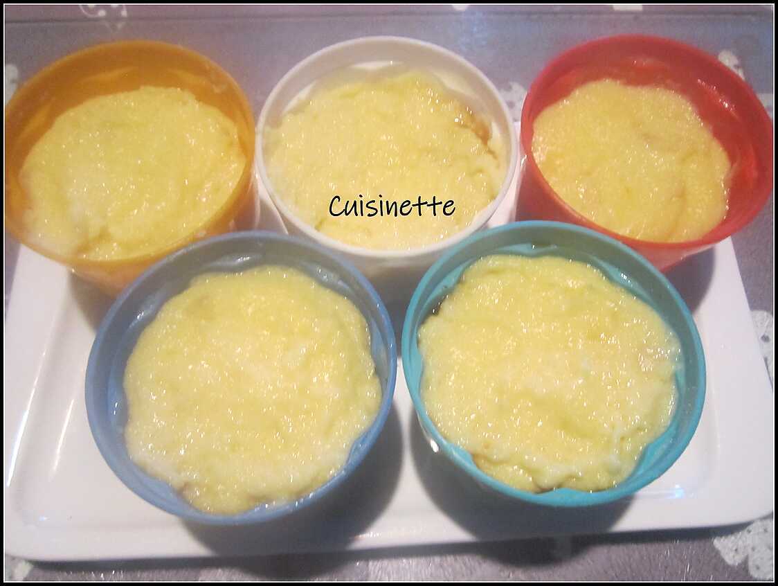 Recette de Semoule au lait,pomme,caramélisées.