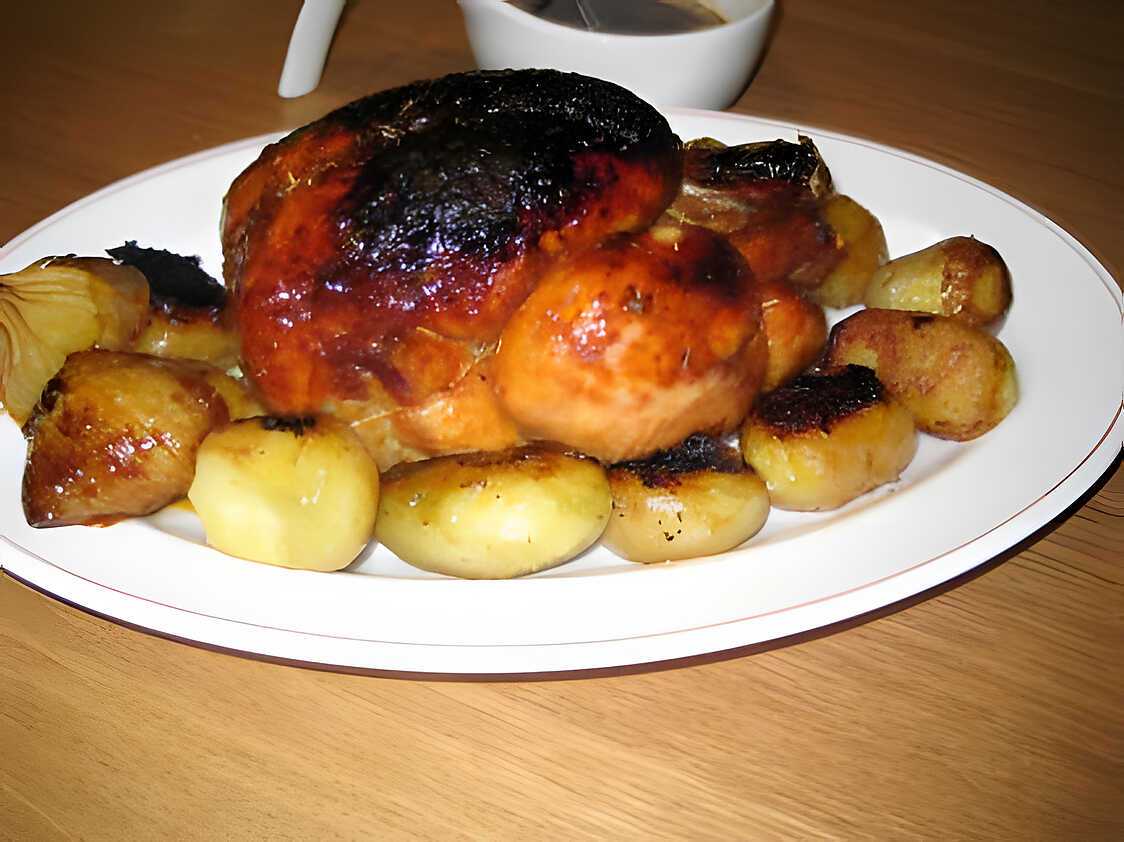 Recette de Poulet roti à l'abricot et ses petites pommes de terre