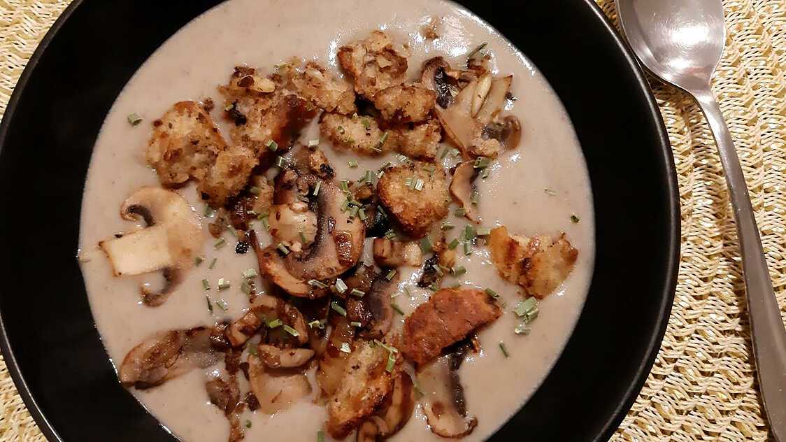 Recette de Velouté Forestier au Parmesan