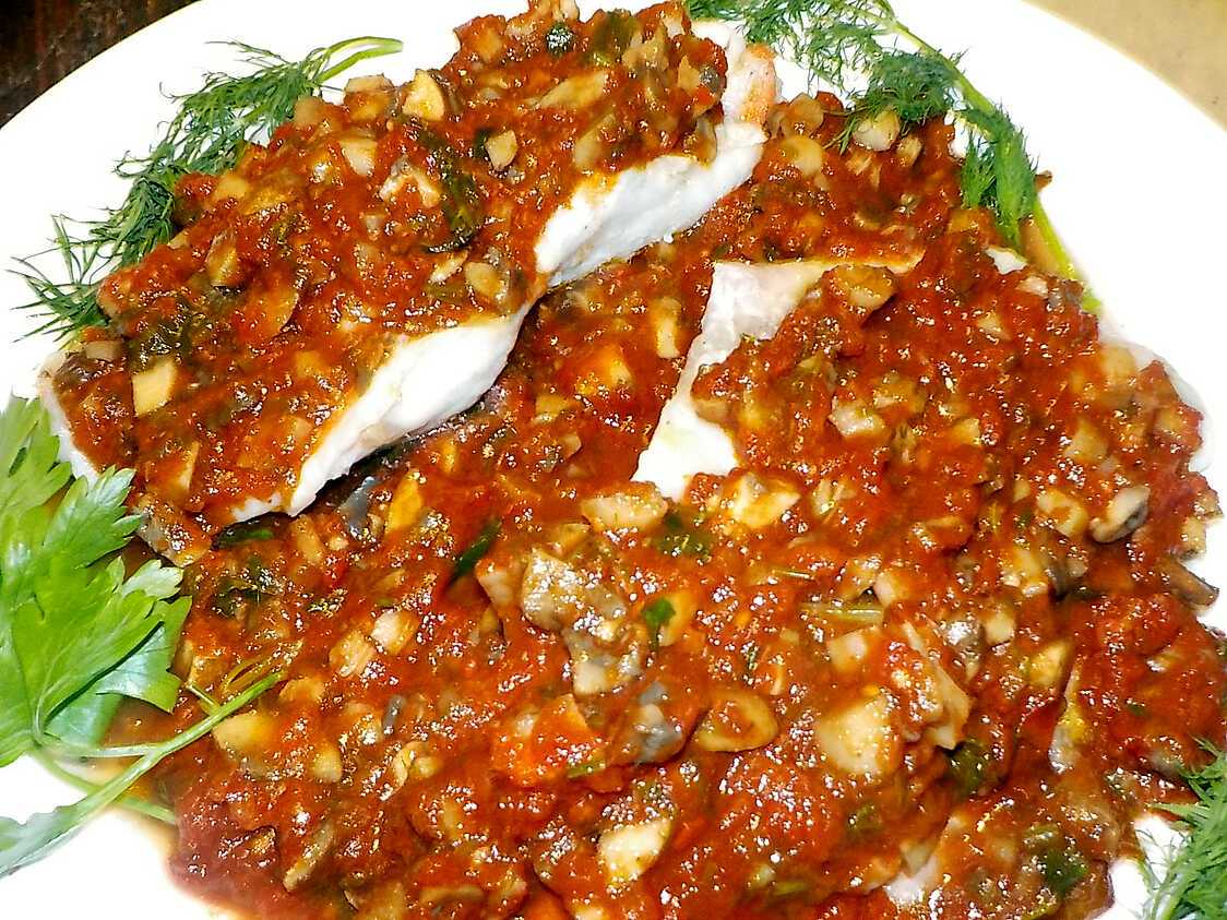 Recette de Filet de rascasse sauce tomate aux champignons