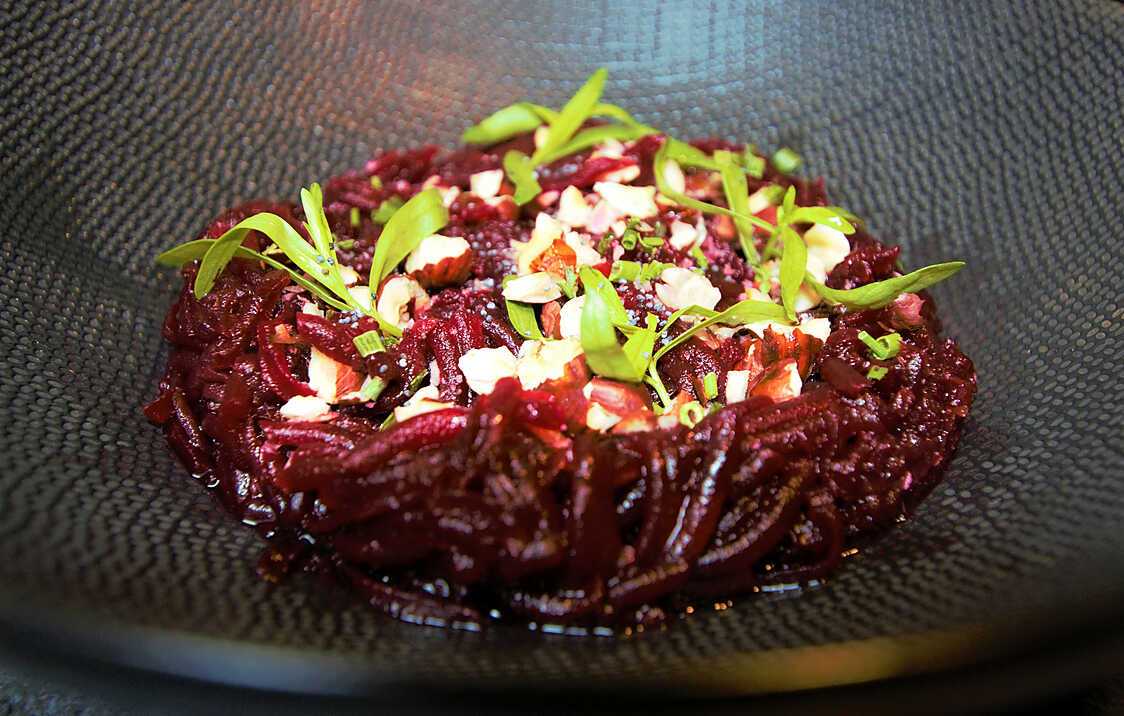 Recette de BETTERAVE ROUGE ECLATS DE NOISETTES & ESTRAGON