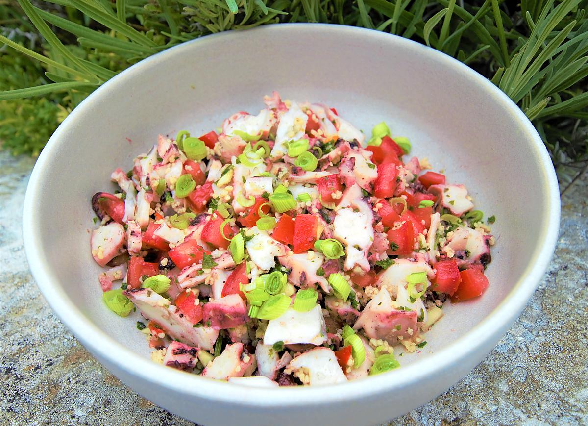 Recette de SALADE DE LA MER par Une Faim de Lou