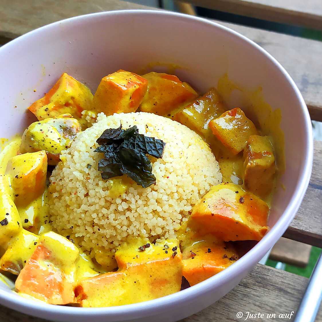 Recette de Curry de patate douce au lait de coco