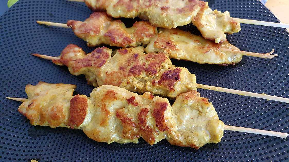 Recette de Brochettes de poulet satay (Recette Thaïlandaise)