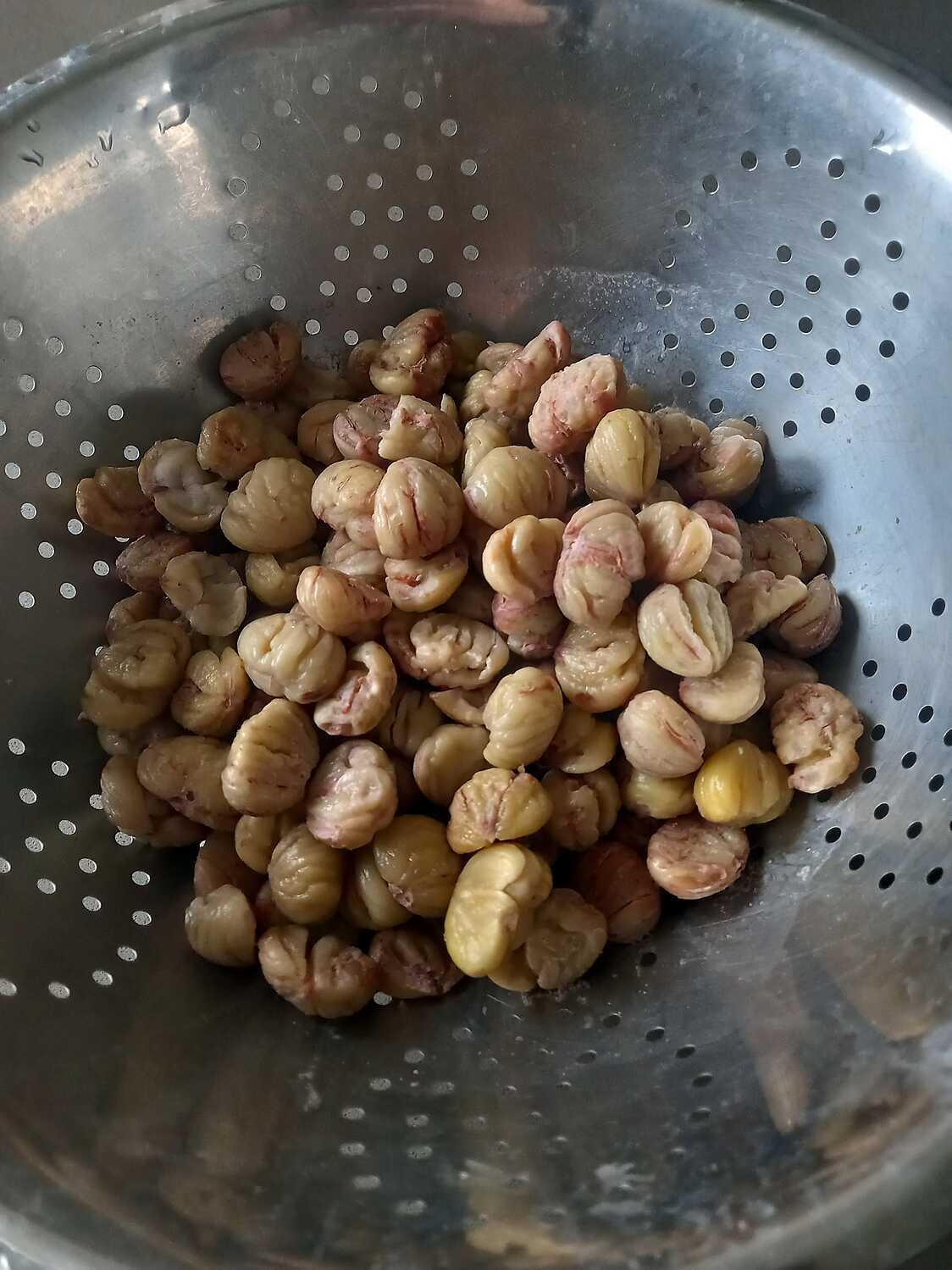 Recette d'Epluchage des châtaignes